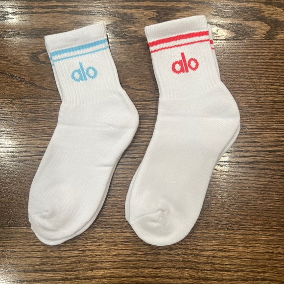ALO Yoga | Accessories | New Alo Throwback Socks 2 Pairs | Poshmark